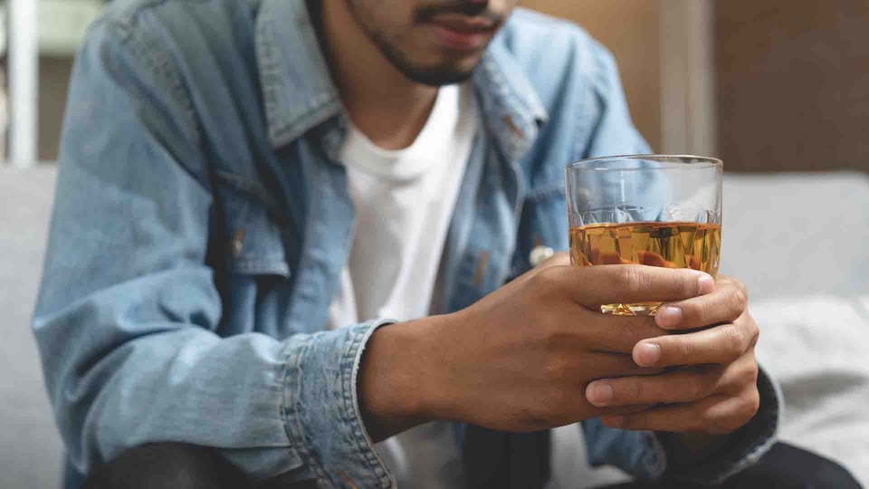 Quels sont les 5 types d'alcoolisme