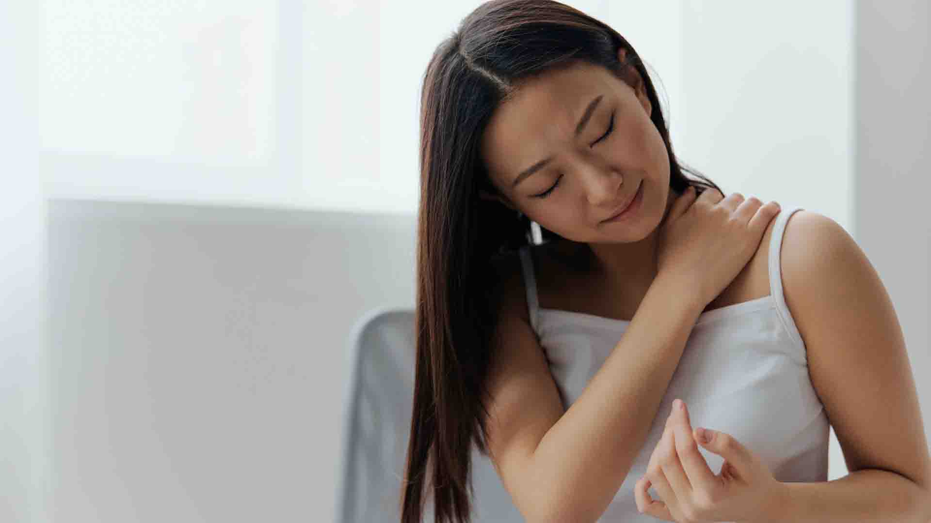 Luxation de l’épaule et du genou : définition, symptômes et traitement